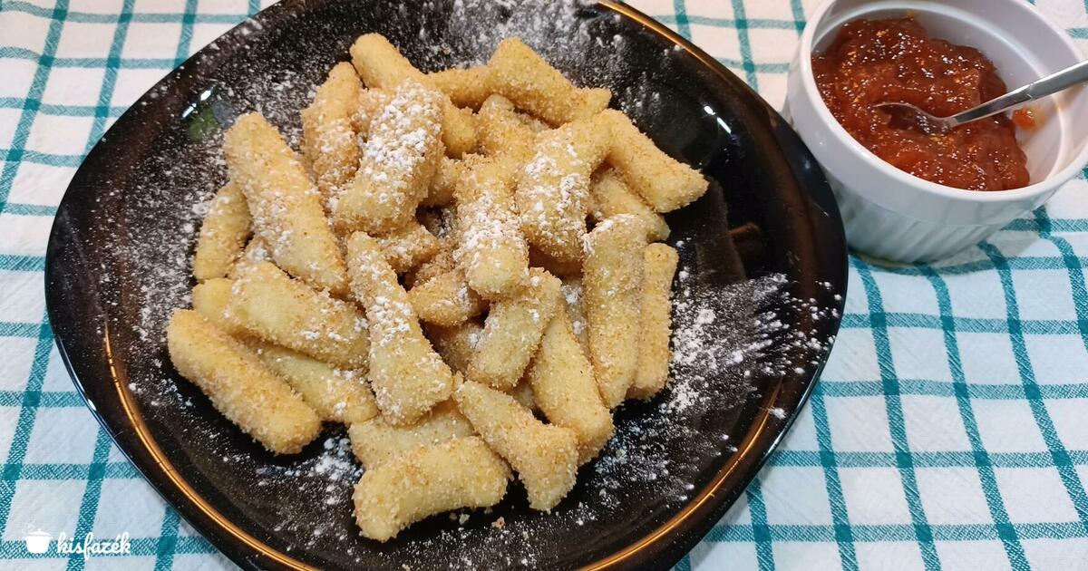 Krumpli nudli recept baracklekvárral, morzsában
